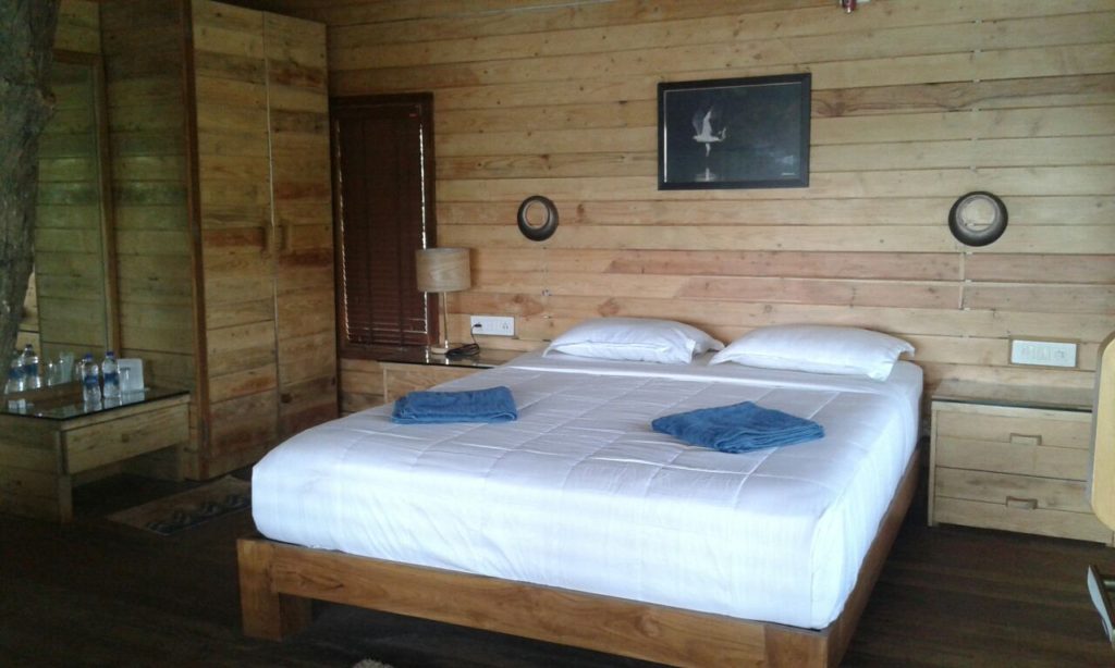 Riverside Tree House - KaliTide Adventures Dandeli